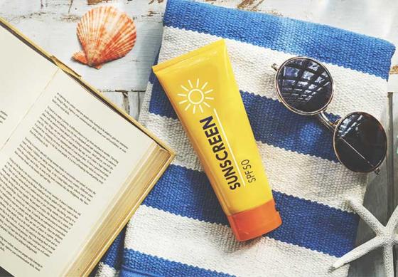 12 Best Sunscreen in India: Ultimate Guide to Choose the One