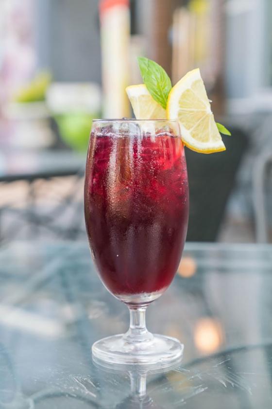 Know All about Mulberries aka Shahtoot: Benefits, Side Effects, etc.