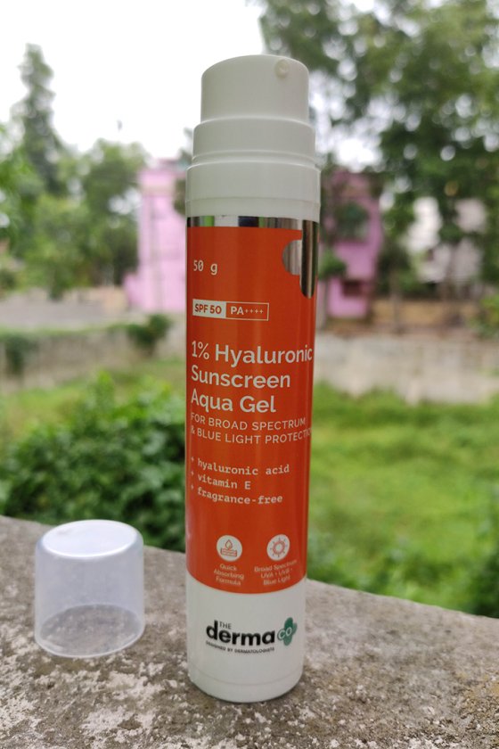 Summer Dates with The Derma Co 1% Hyaluronic Sunscreen